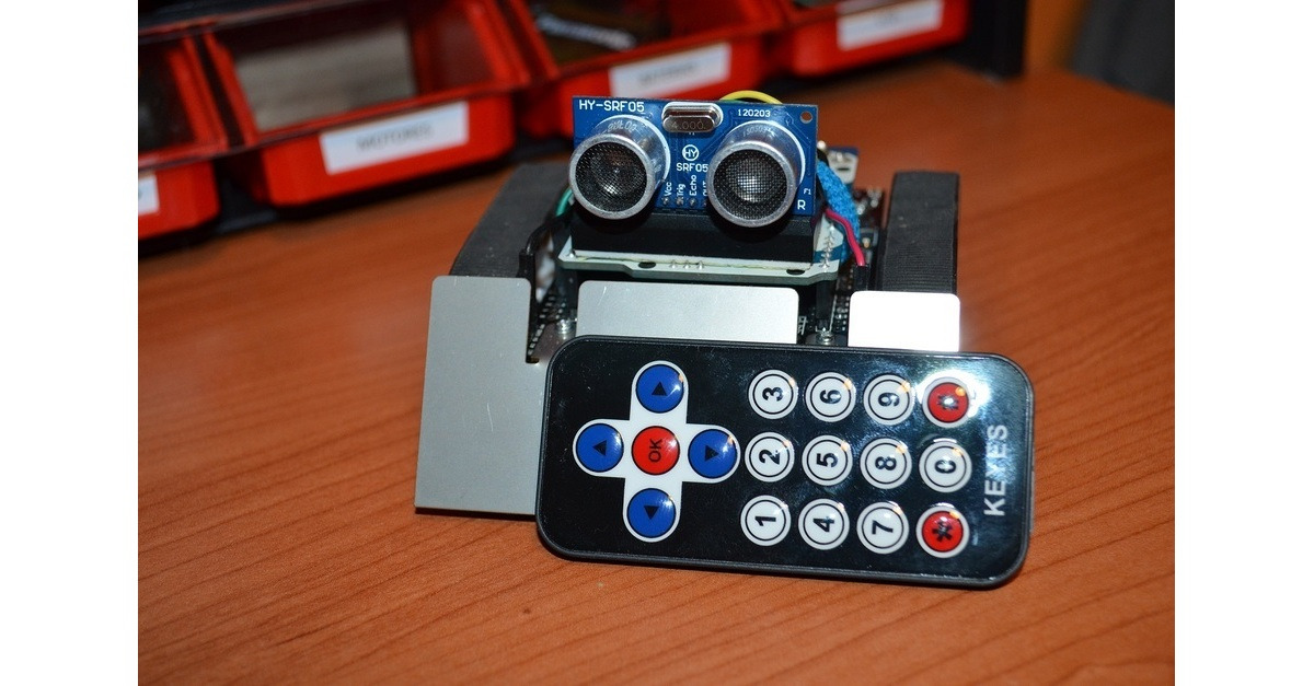 Pololu - Remote-controlled Zumo Robot