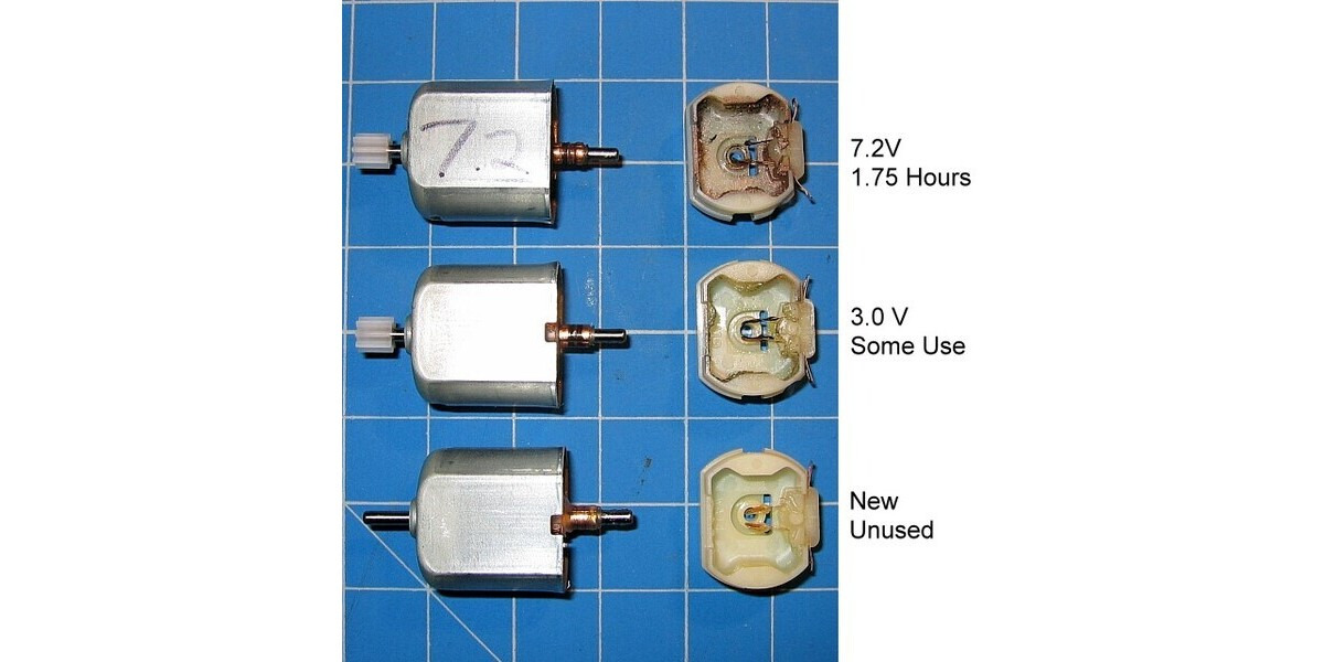Pololu - Mabuchi FA-130 motor brushes after varying amounts of use