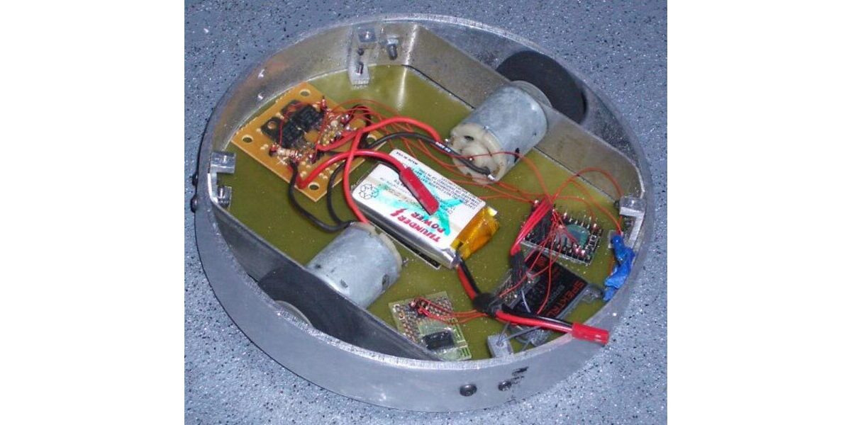 Pololu - Rich’s Melty B Antweight Combat Robots